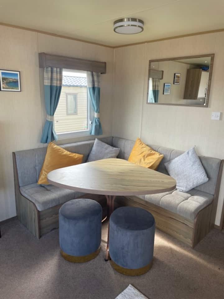 Devon Cliffs, Deluxe 3 Bedroom, Pet Friendly Wi-fi - Exmouth