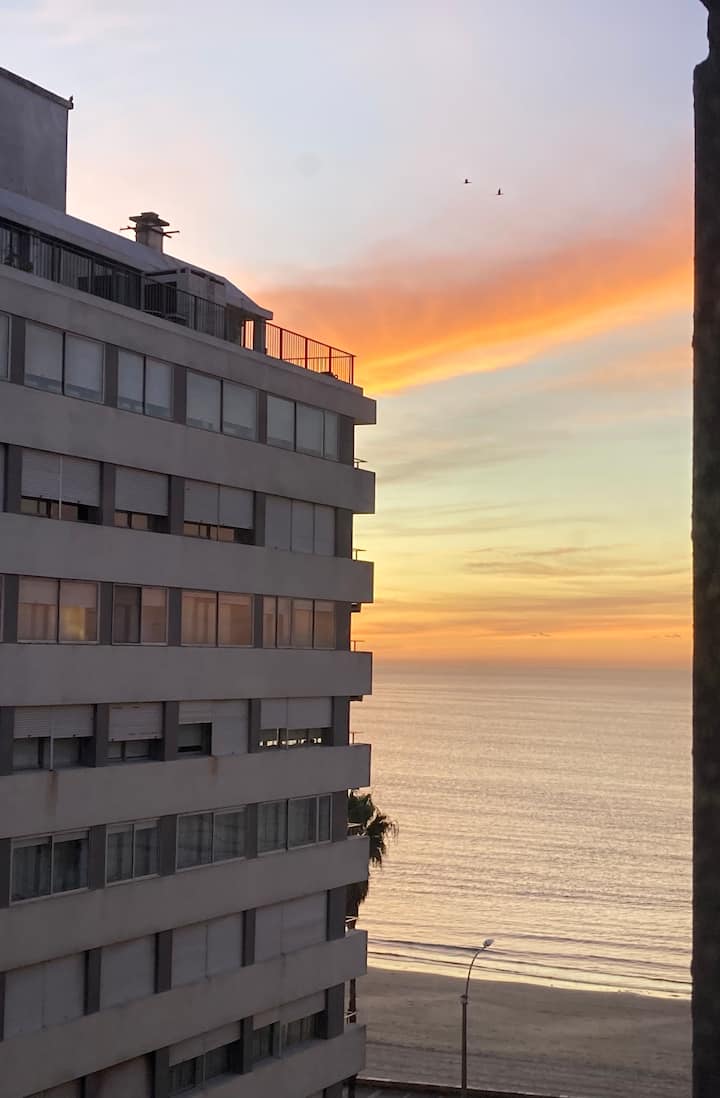 Excellent Location Steps To The Board Walk - Uruguay