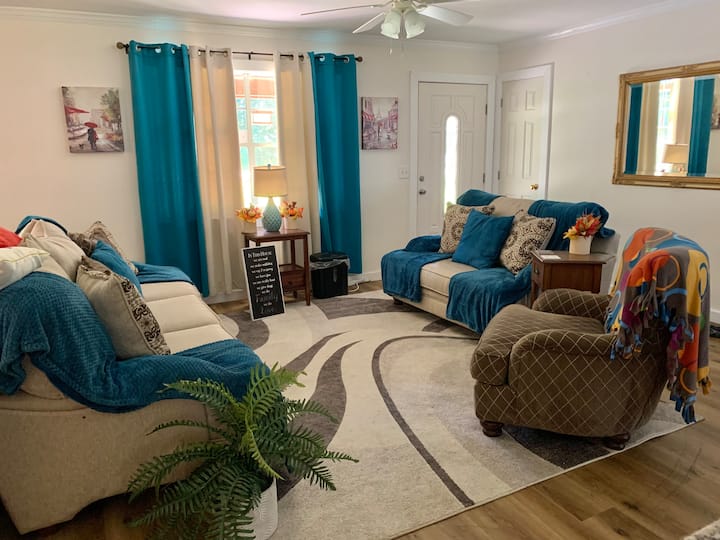 Entire House. Blountstown, Fl. - Torreya State Park, Bristol