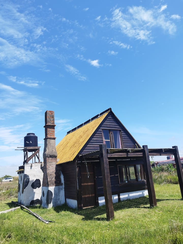 Hermosa A Cabaña Sobre La Playa - Cabo Polonio
