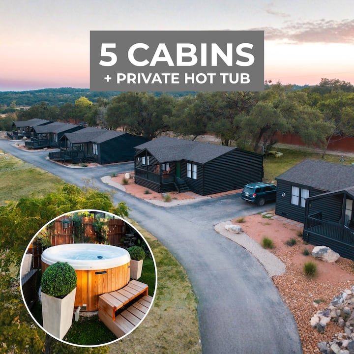 Starlight Horizon 5 Cabins -Group Retreat, Hot Tub - Texas