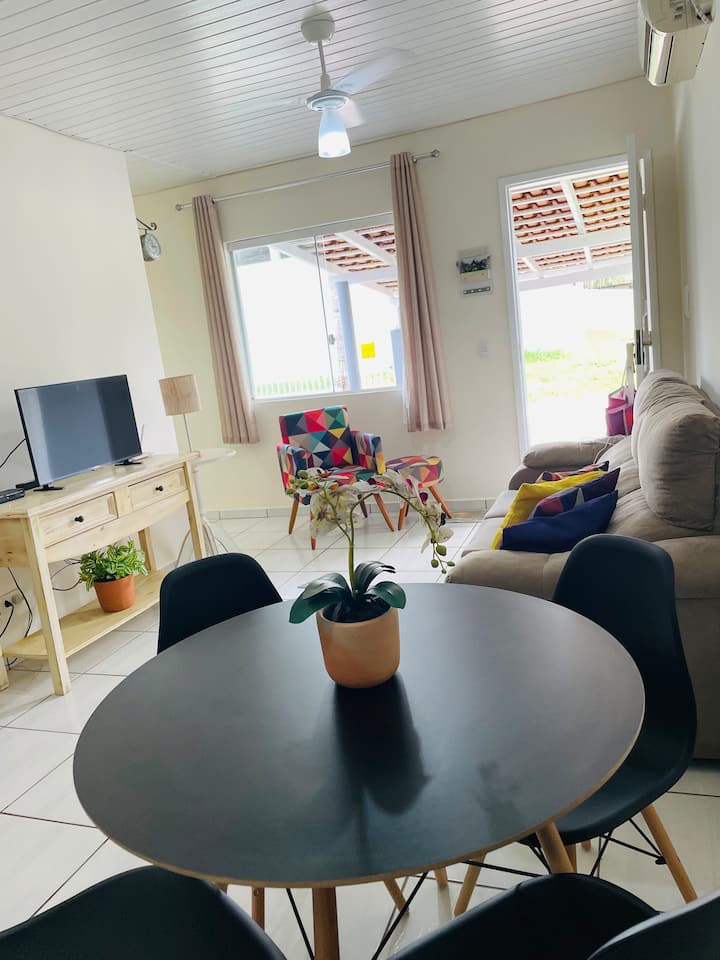 Casa Aconchegante, Centro. - Morretes