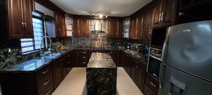 Hermosa Casa Con 3 Recamaras Hasta 7 Personas - Hermosillo