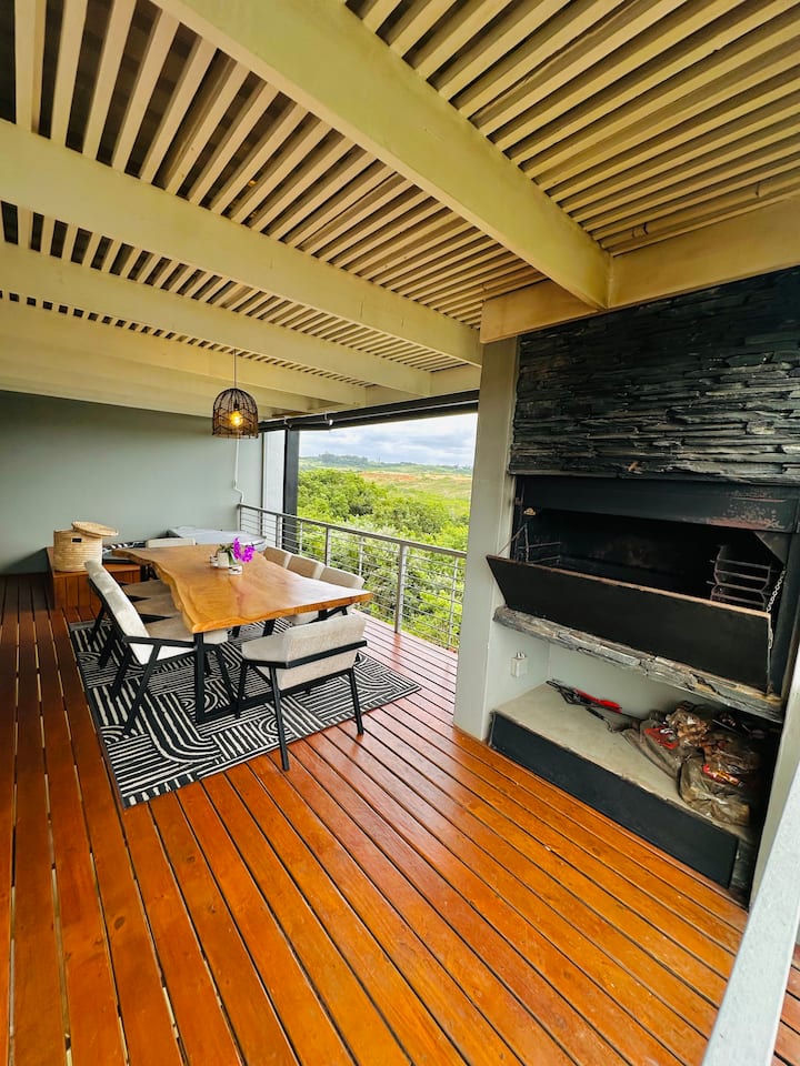 3br Townhouse - Salt Rock •Nature & Ocean Views - Ballito