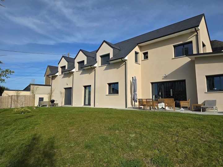 3 Appartements Indépendants Dans Une Résidence - Le Mont-Saint-Michel