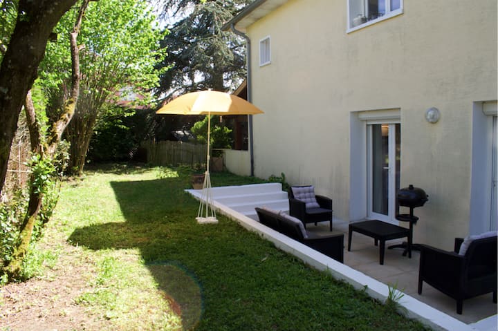 T3 Plain Pied/jardin/pavillon/ Carport/ 12min Lyon - Rillieux-la-Pape