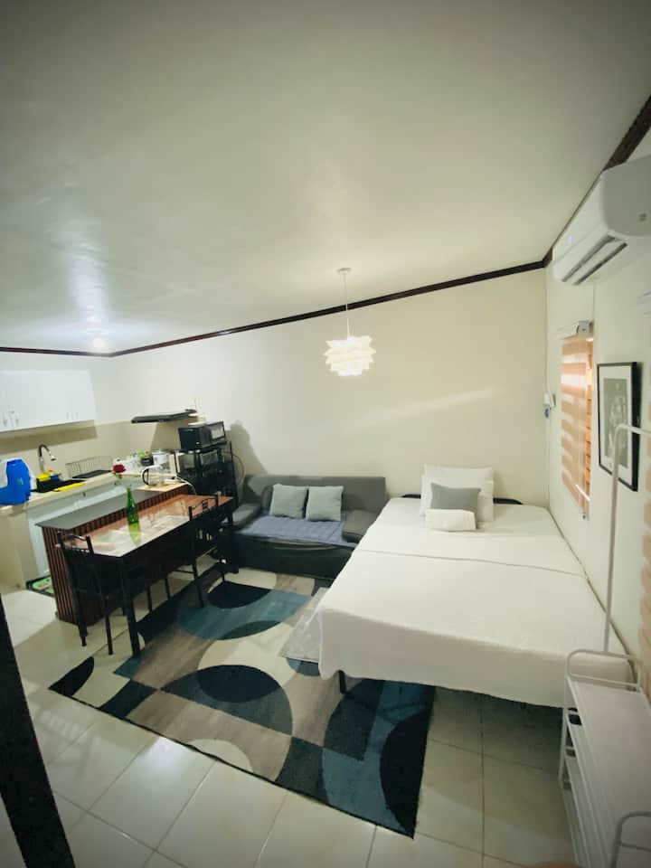 Studiotype Fully Furnished | Pool | Bataan Orani - Hermosa