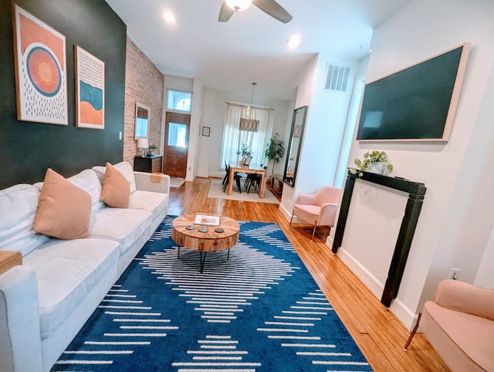 Plush Parkside Retreat W/parking - Baltimore, MD