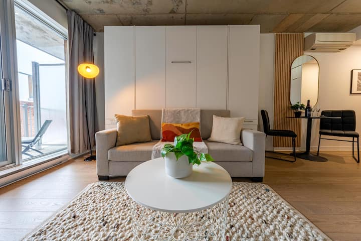 Charming Studio In Heart Of Mtl - Montreal