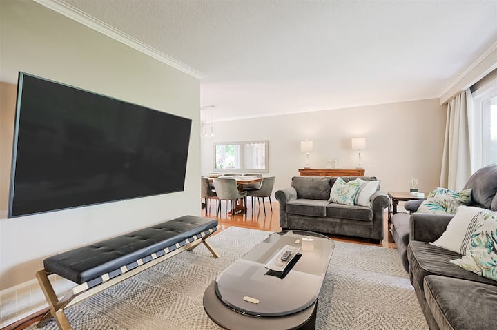 Cottage Vibe In The City (Yyz Airport_square One) - Toronto