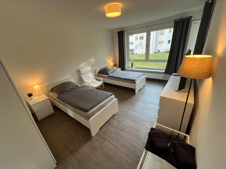 Moderne & Ruhige 2-zimmer 57m² Ferienwohnung - Stadtallendorf