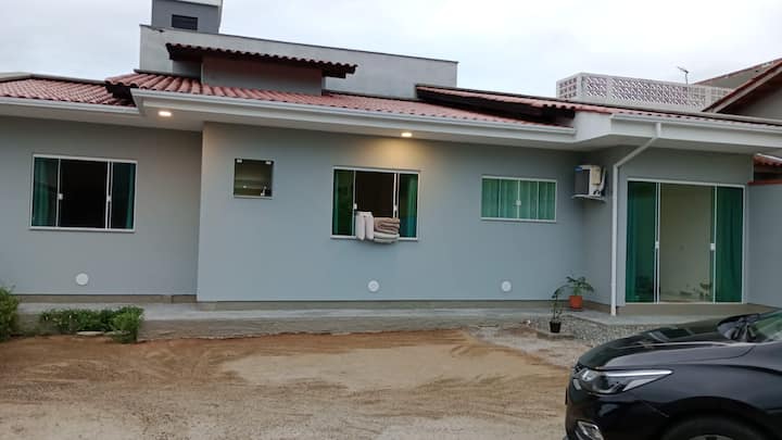 Casa Da Rê. - Governador Celso Ramos