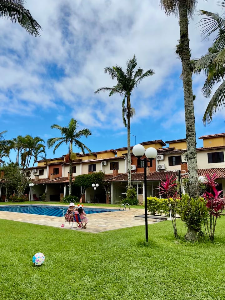 Casa Condomínio Na Massaguaçú. - Caraguatatuba
