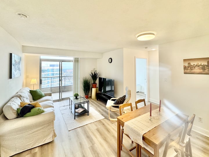 2br+den 2ba Suite @Squareone With Laundry& Parking - ミシサガ