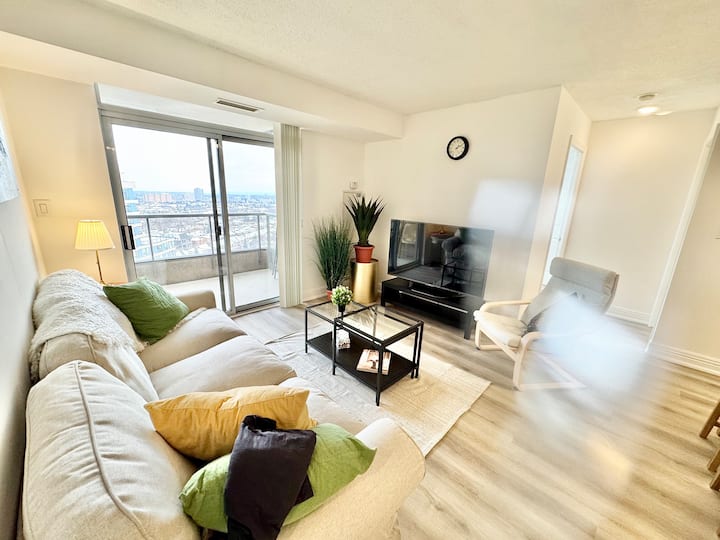 2br+den 2bth Condo @Squareone Free Parking+laundry - Mississauga