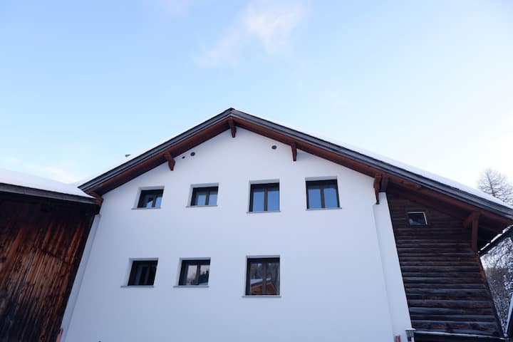 Traditional 3 Bedroom Apartment - Davos