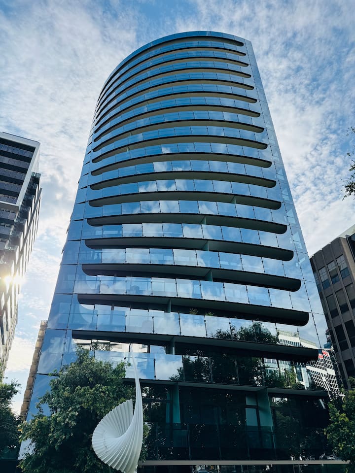 1b &Free Parking-albert Park - Melbourne