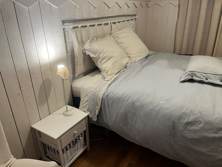 Espace Chambre, Bureau, Sdbain, Cocon Et Créatif - Arlon