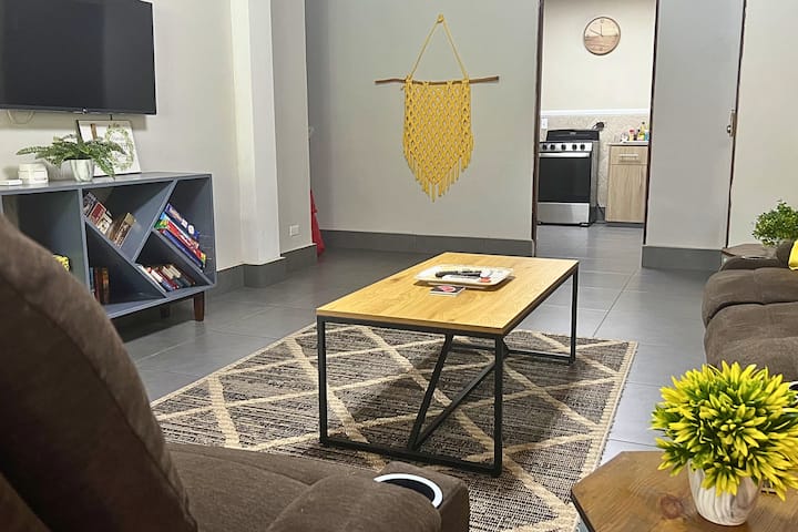 Albrook Palms | Apartment + 2 Suites 4br/4ba - Panama City