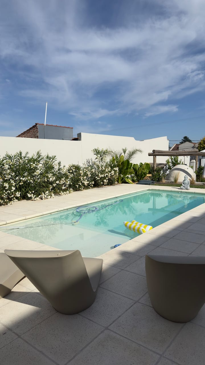 Domancia Casa Con Pileta Y Amplio Parque - Tandil