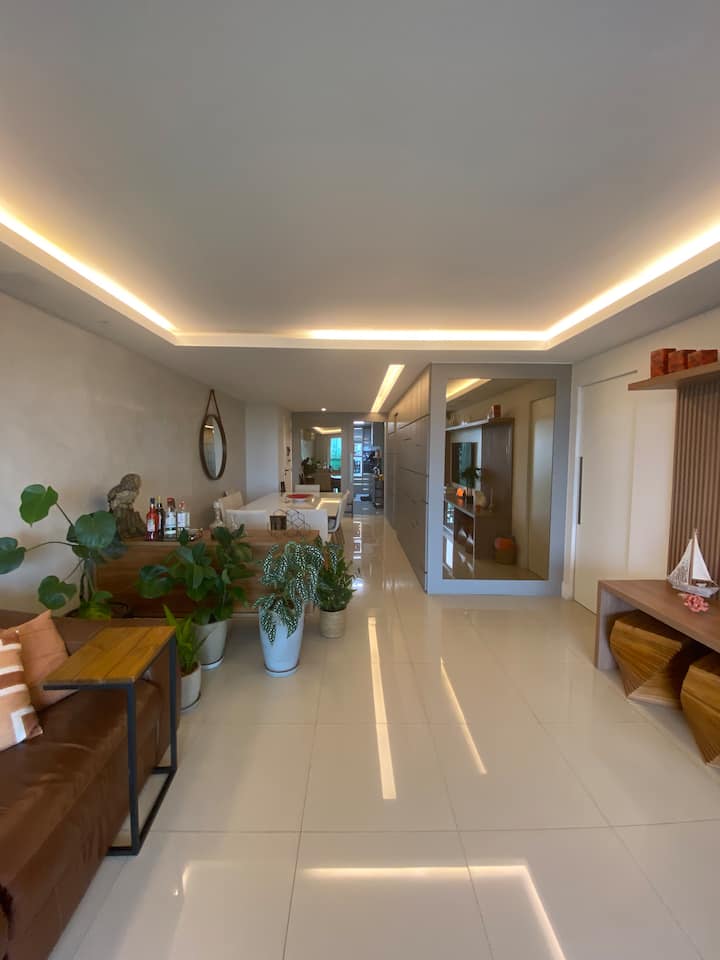 Apto Confortável  Em Condomínio De Alto Padrão - Rio de Janeiro