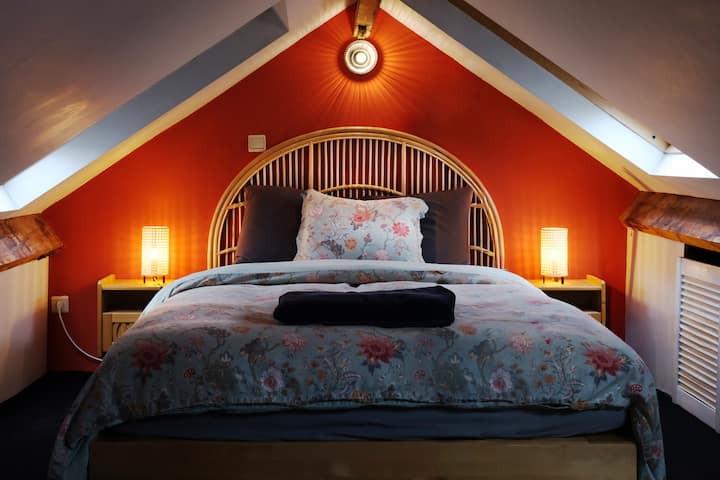 Chambre Cosy Sur 2 Niveaux Dans Coloc Sympa - Brussels