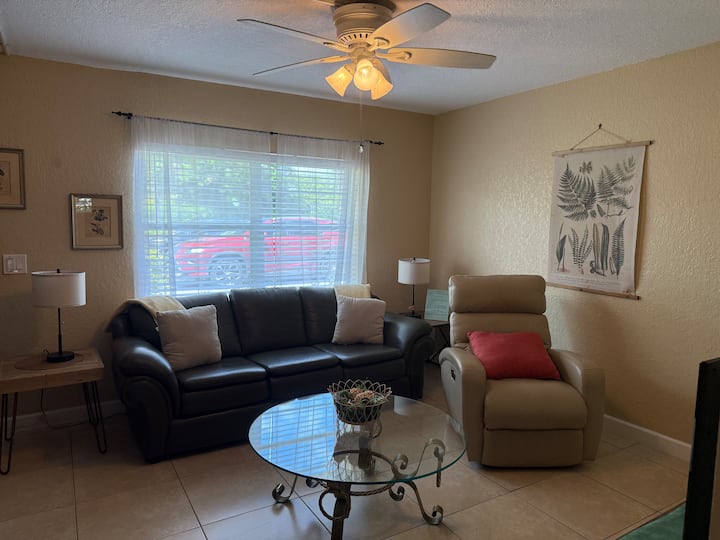 Downtown Delray On Swinton Walk To Famous Atlantic - Delray Beach, FL