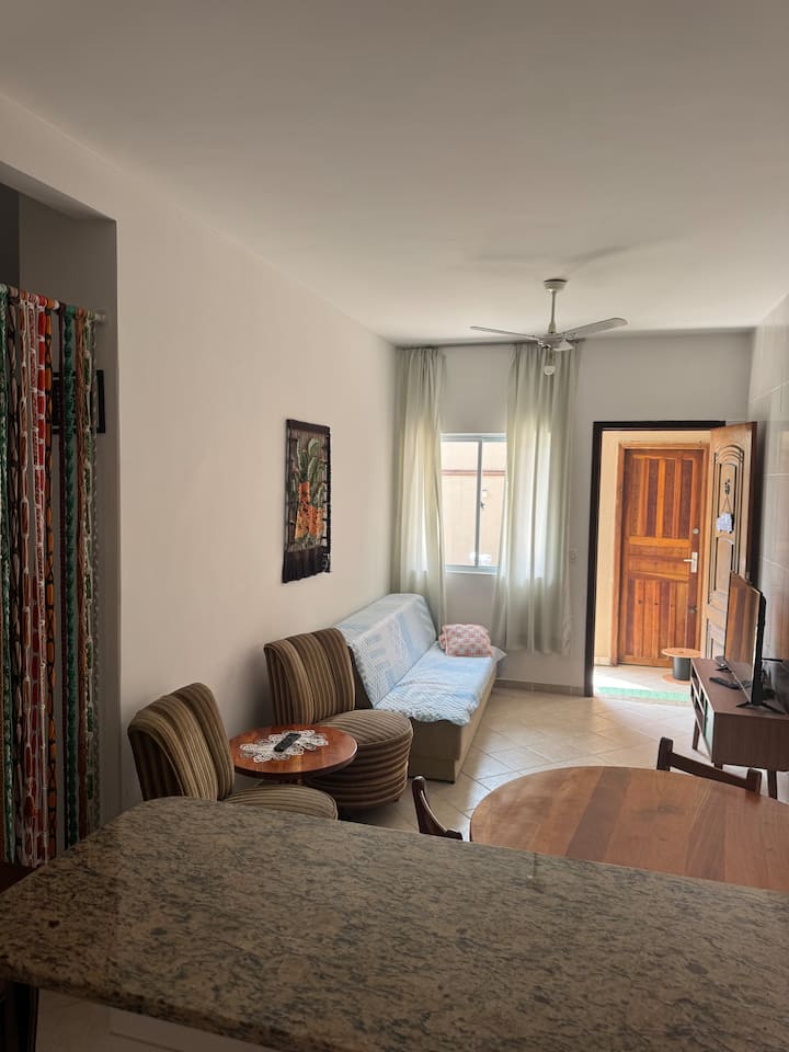 Apartamento Tranquilo, Privativo. - Guaratuba