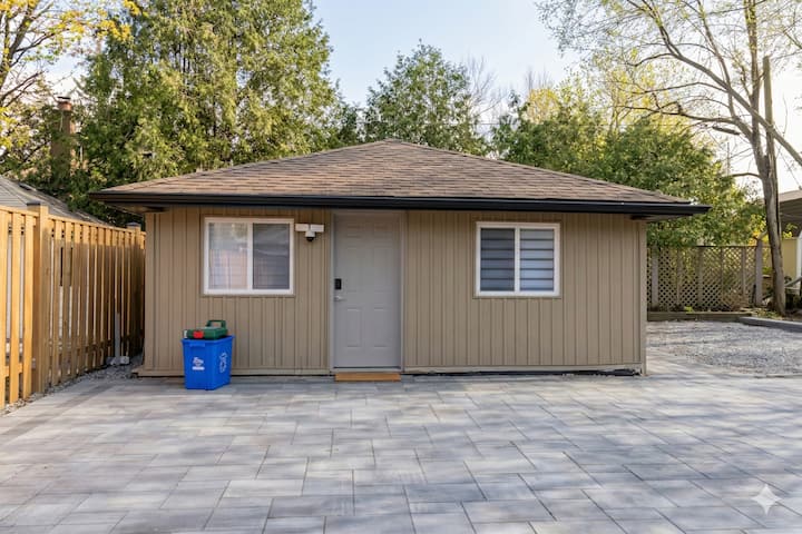 Modern And Cozy Garden Suite With Private Parking - Vaughan