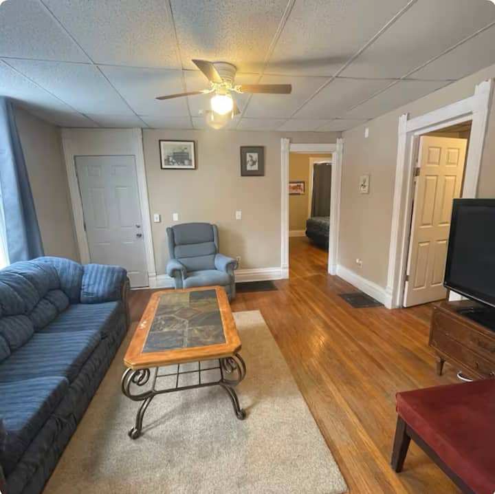 (G10) Spacious 3 Bedroom Apt. - Syracuse, NY
