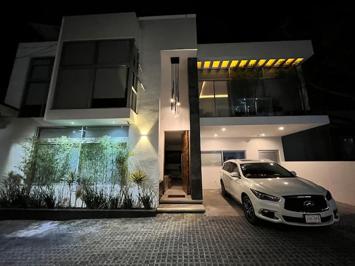 Villa Con Alberca. - Cuernavaca