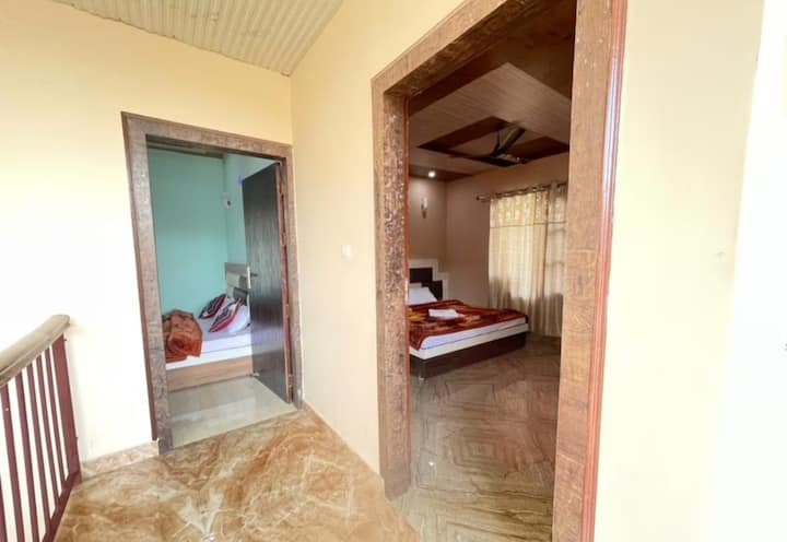 Oakwood Homestay Banikhet - Dalhousie