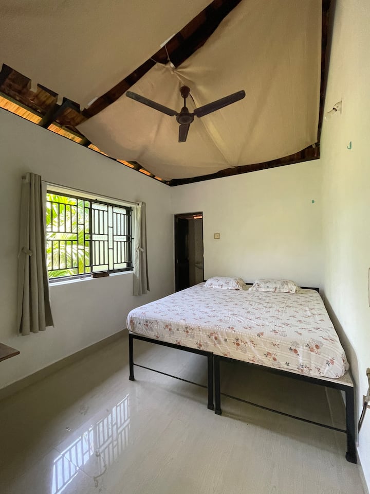 Dreaming Hammock - Gokarna