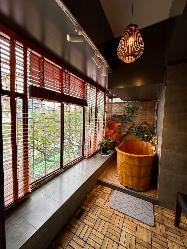 Oldquarter/ 75m2 @100m Tohoankiemlake/washmachine - Hanói