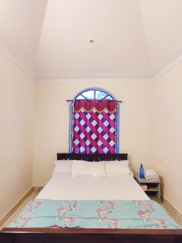 Spacious #1bhk Home Stay In Central #Mysore - 