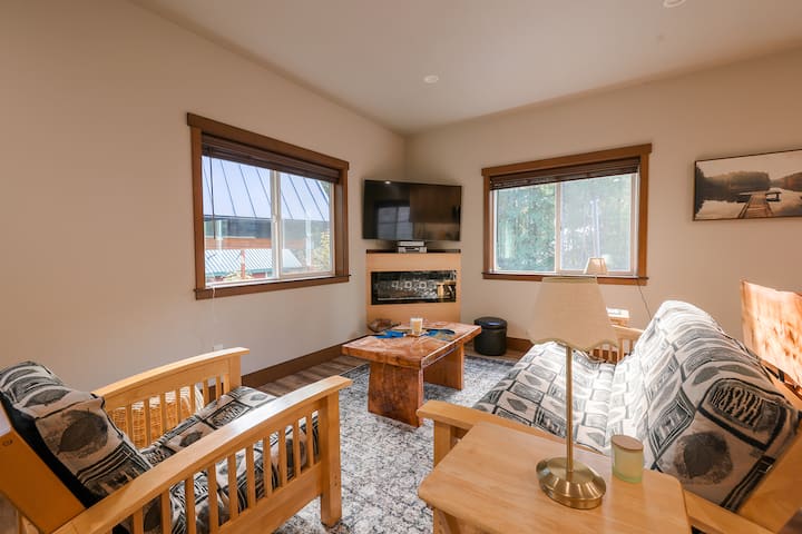 My Baker Cabin - Glacier, WA