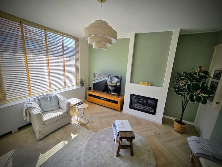 Spacious House Close To Trainstation North - Groningen