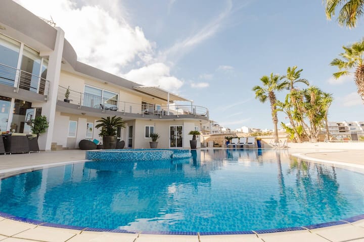 Breathtaking 3bed With Pool, Mellieha! By Homely - Malta