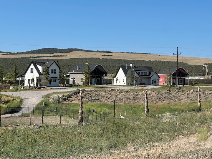 (4 Farm Homes) At Stoney Farms - Panguitch, UT