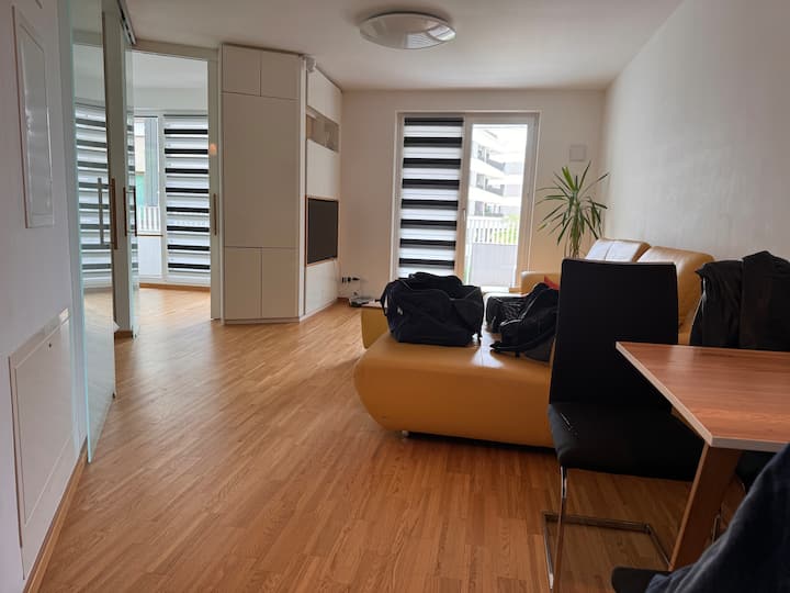 Wohnung In Bestlage 150 M Zuru-bahn - Munique