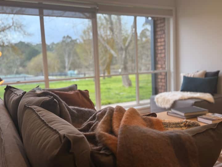 Adelaide Hills Country Stay - The Gate House - Mount Barker