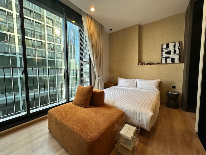 Relaxing Room, 100 M Ari Bts, Cafe, Wifi 500mbps - Bangkok