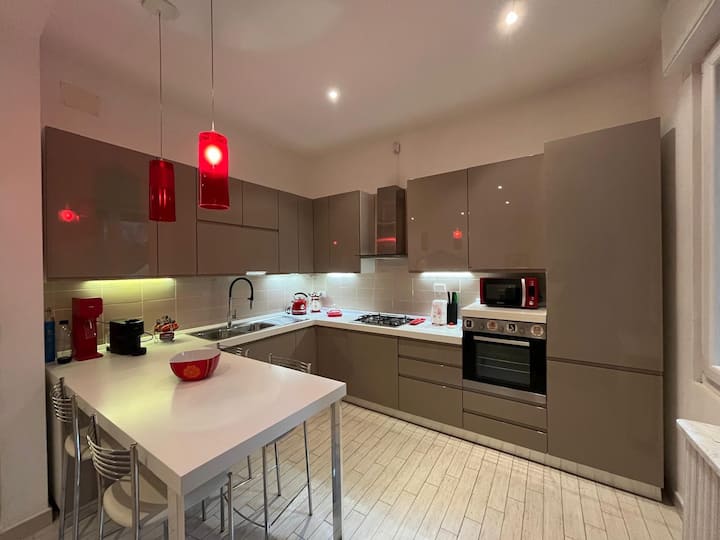 Historic Center, Luxury Suite G. Reni - Bolonia