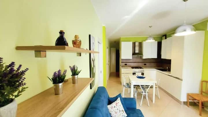 •Colors Pool Apartment - Garda
