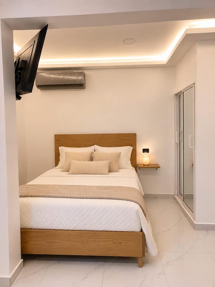 Exclusive Art Studio Apartment + Colonial Area - Dominican Republic