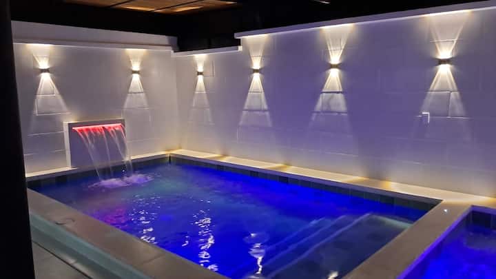 Casa Marfil/ 3 Minutes / Lleras - Bello, Colombia