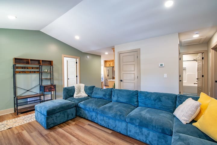 The Maple Den - Elizabethtown, KY