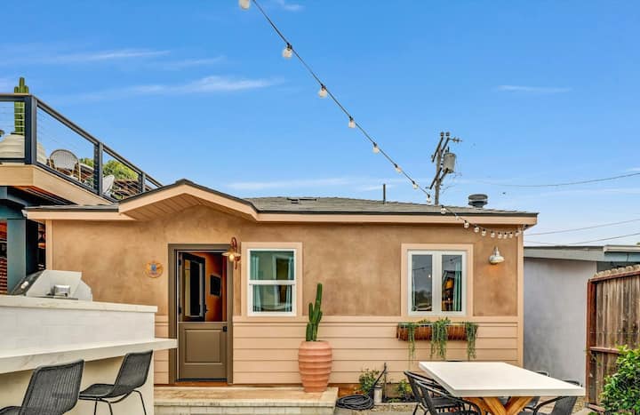 Spanish Contemporary Casita | 60+ Days - 聖克萊門特