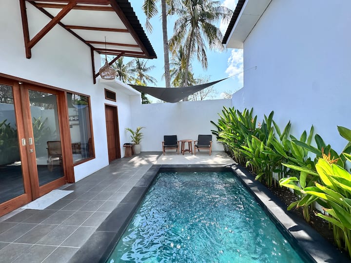 Private Pool 1br Villa (1) Free Bikes & Breakfast - Gili Islands
