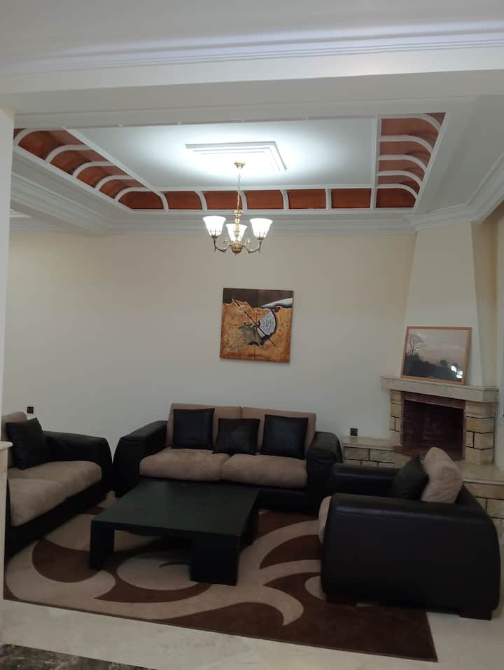 Beautiful Villa Near The Beach - Mohammédia